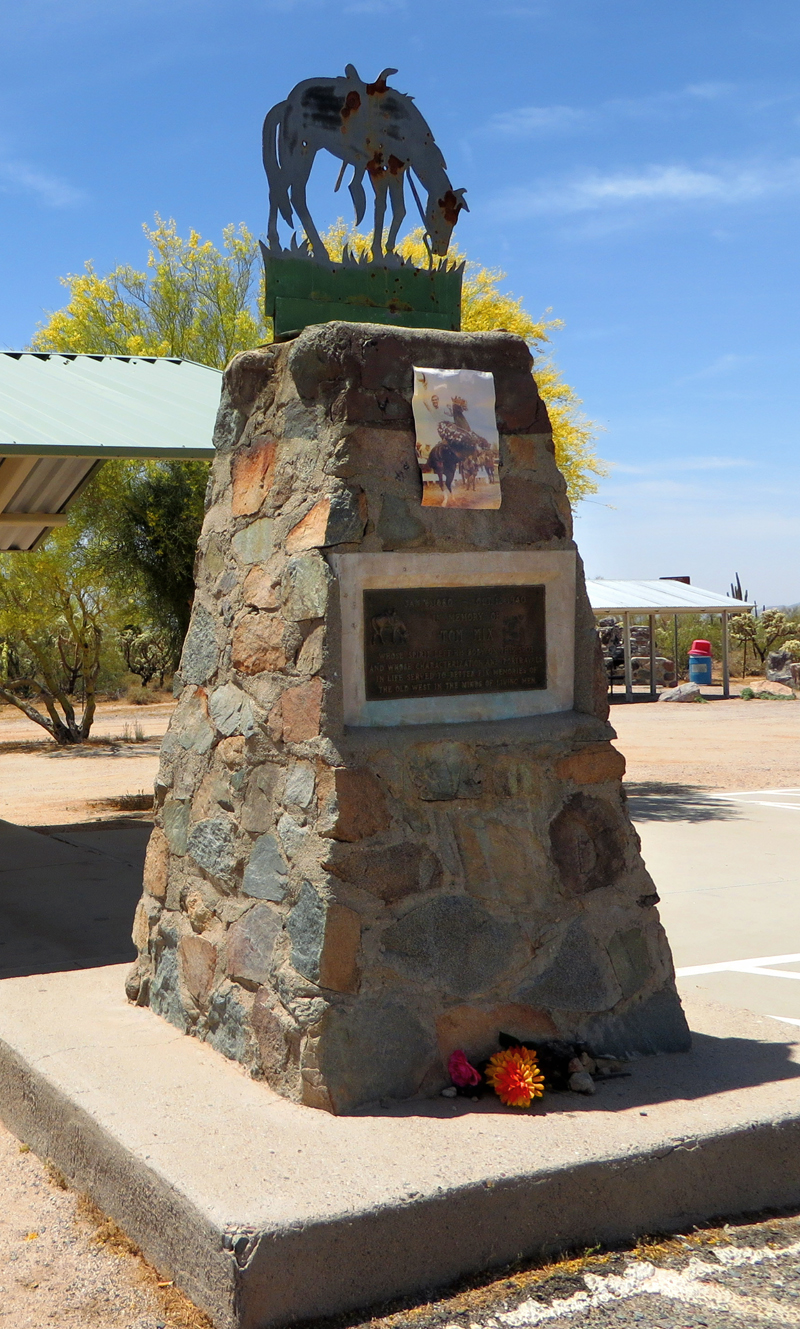 SCVHistory.com | Film-Arts | Remembering Tom Mix's Final Ride, 50 Years ...