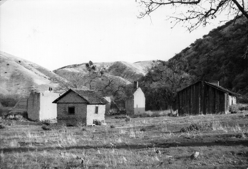 SCVHistory.com LW2800a | Fort Tejon | Fort Tejon in Ruins
